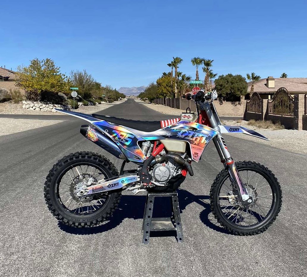 Full Custom Graphics; Big Bikes – Dirt Rider Designs